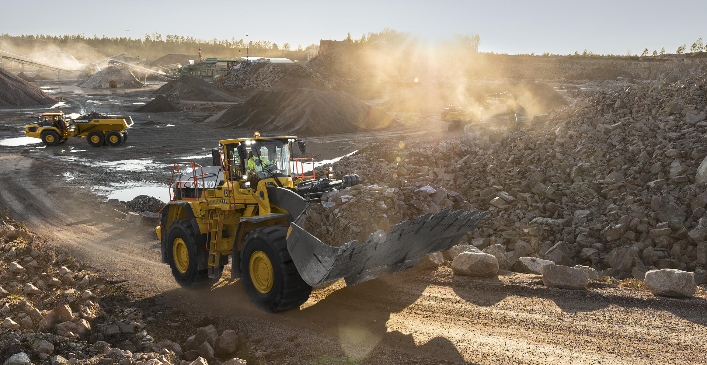 L350H | Wheel Loaders | Overview | Volvo Construction Equipment