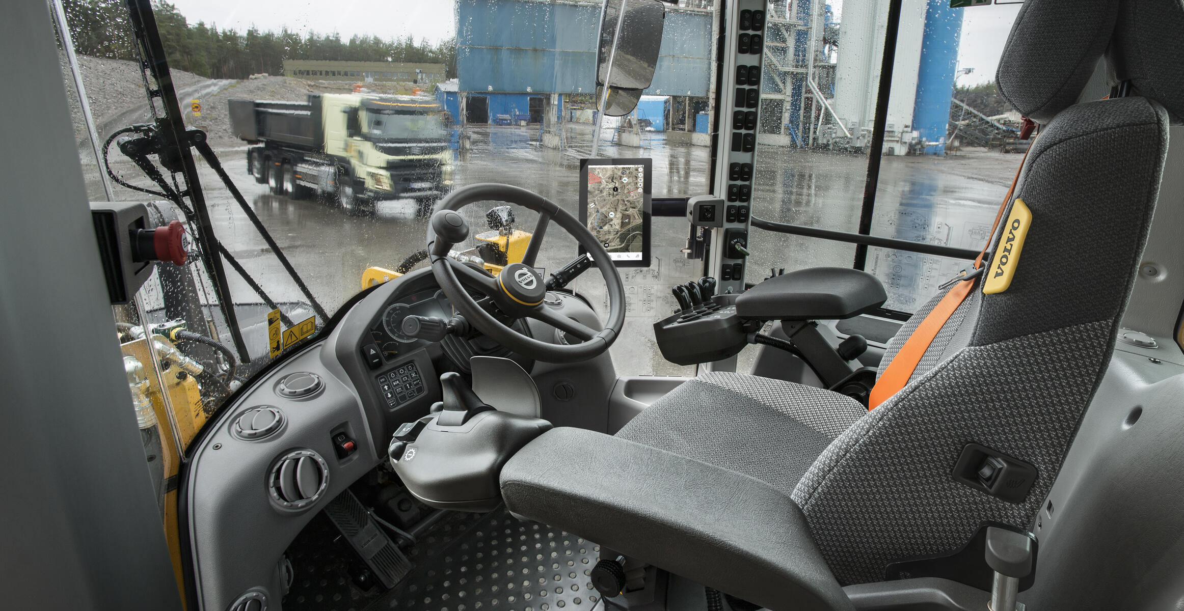 Volvo L60 Loaders Volvo L60E In France | Agriaffaires UK