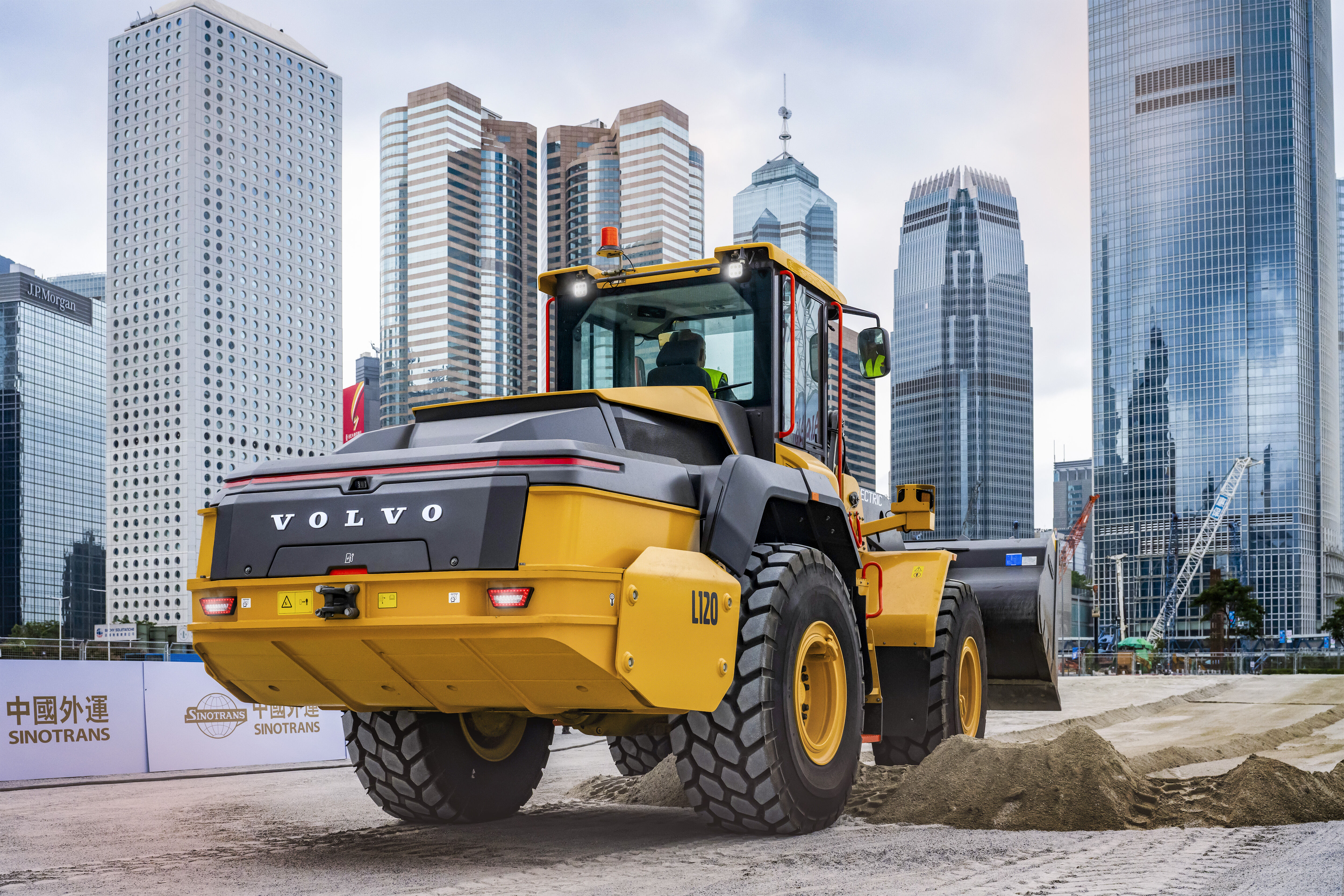Volvo CE helps build World RX racetrack in Hong Kong with sustainable ...