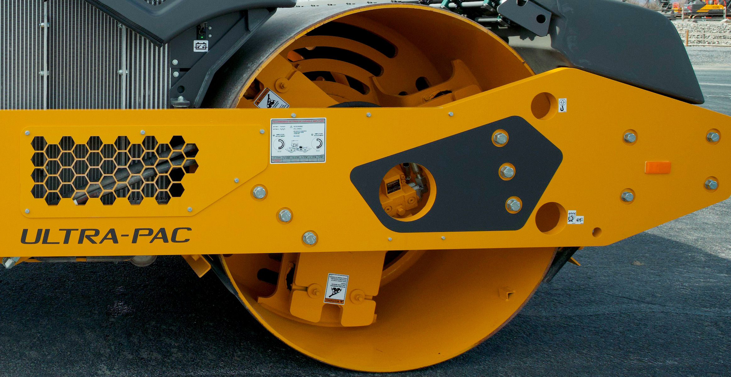 Learn How Volvo Compactors Give You A Clear Advantage